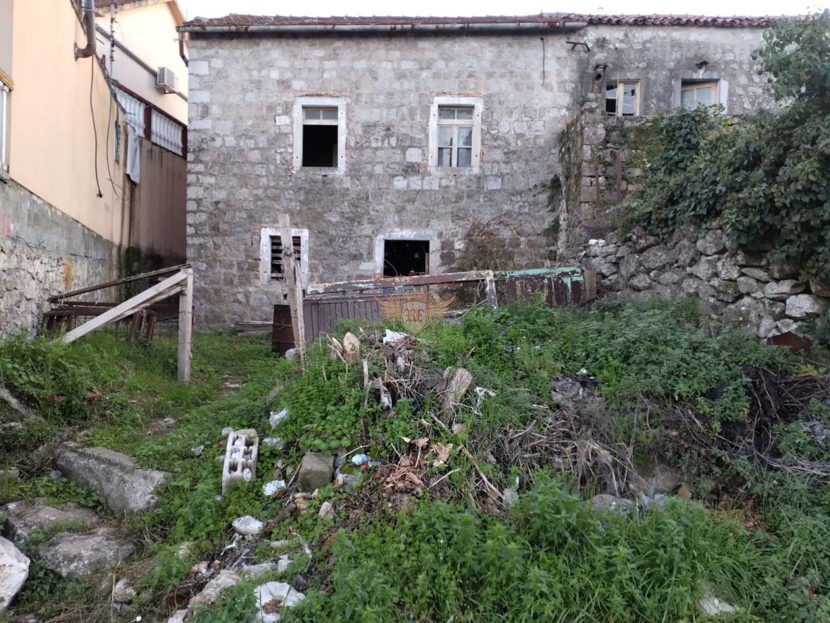 Haus in Bigovo, Montenegro kaufen - preis 85 000 Euro, 80 m², 2 Etagen ...